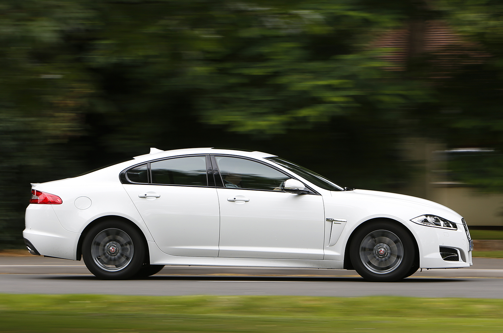 Jaguar Xf R Sport First Drive