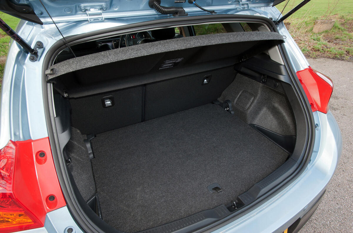 Toyota Auris Review Autocar