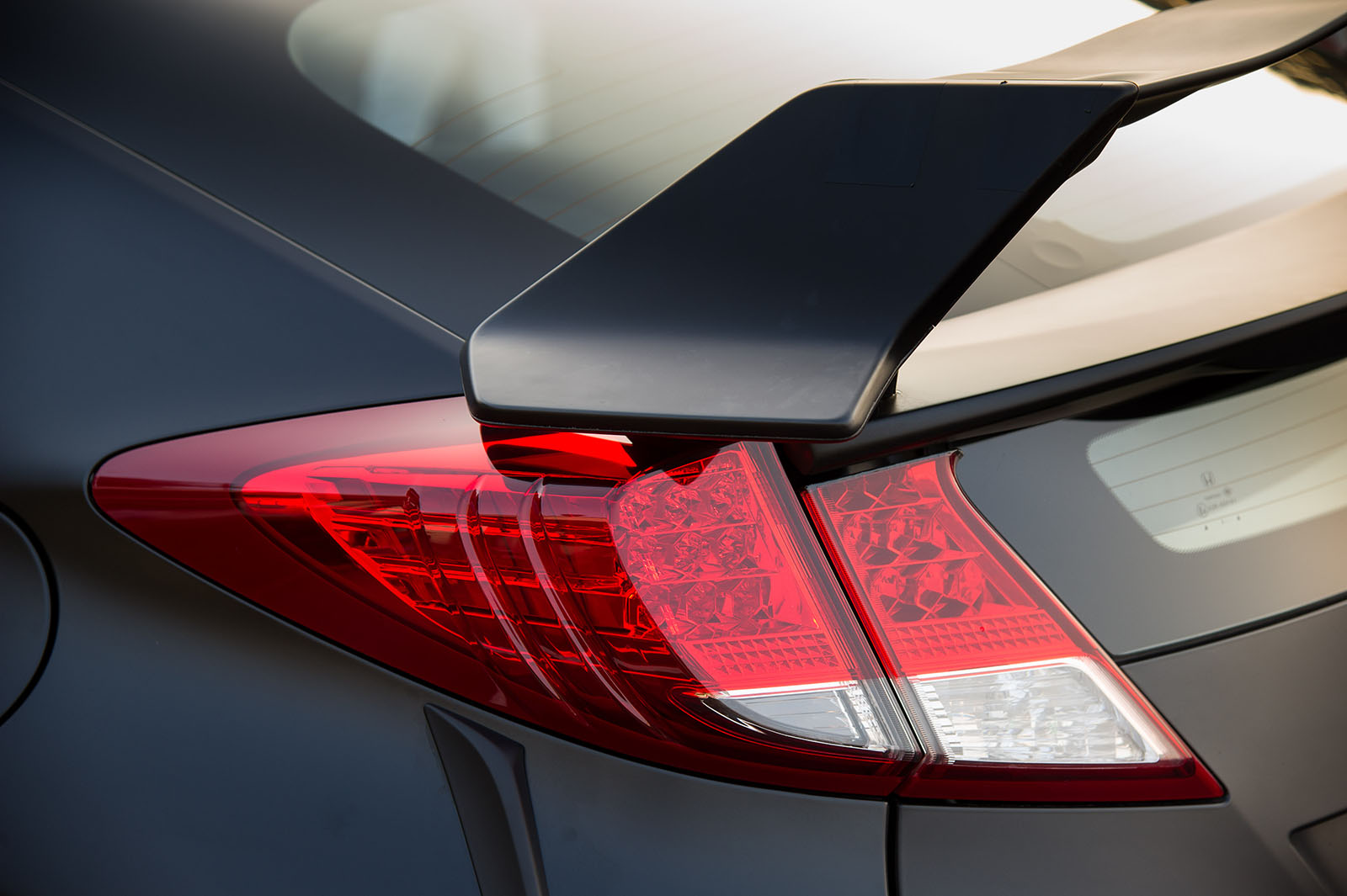 New Civic Type R First Drive; New VTEC Turbo Motors | VW Vortex ...