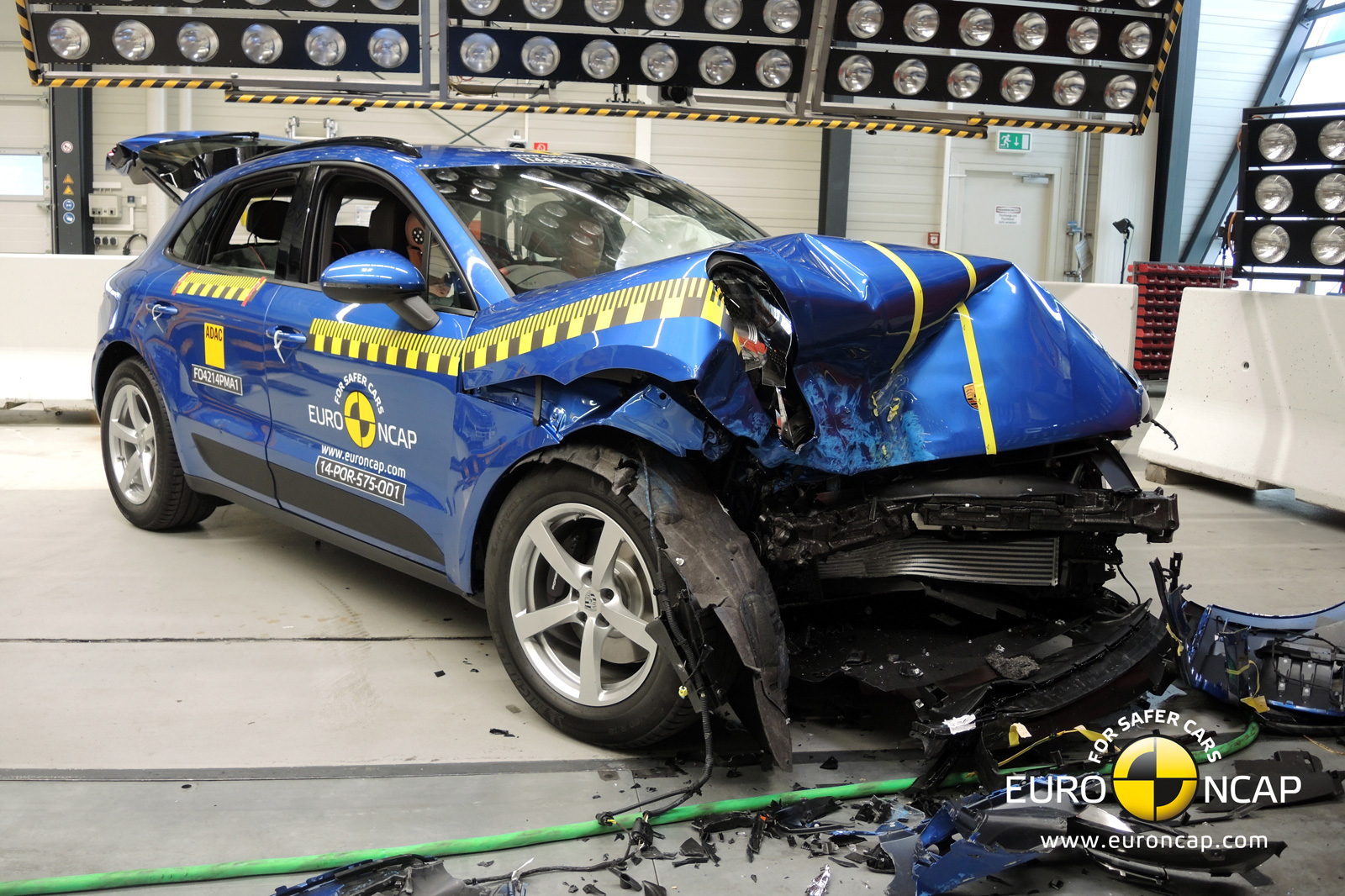 Porsche Macan scores top rating in latest Euro NCAP crash test results ...