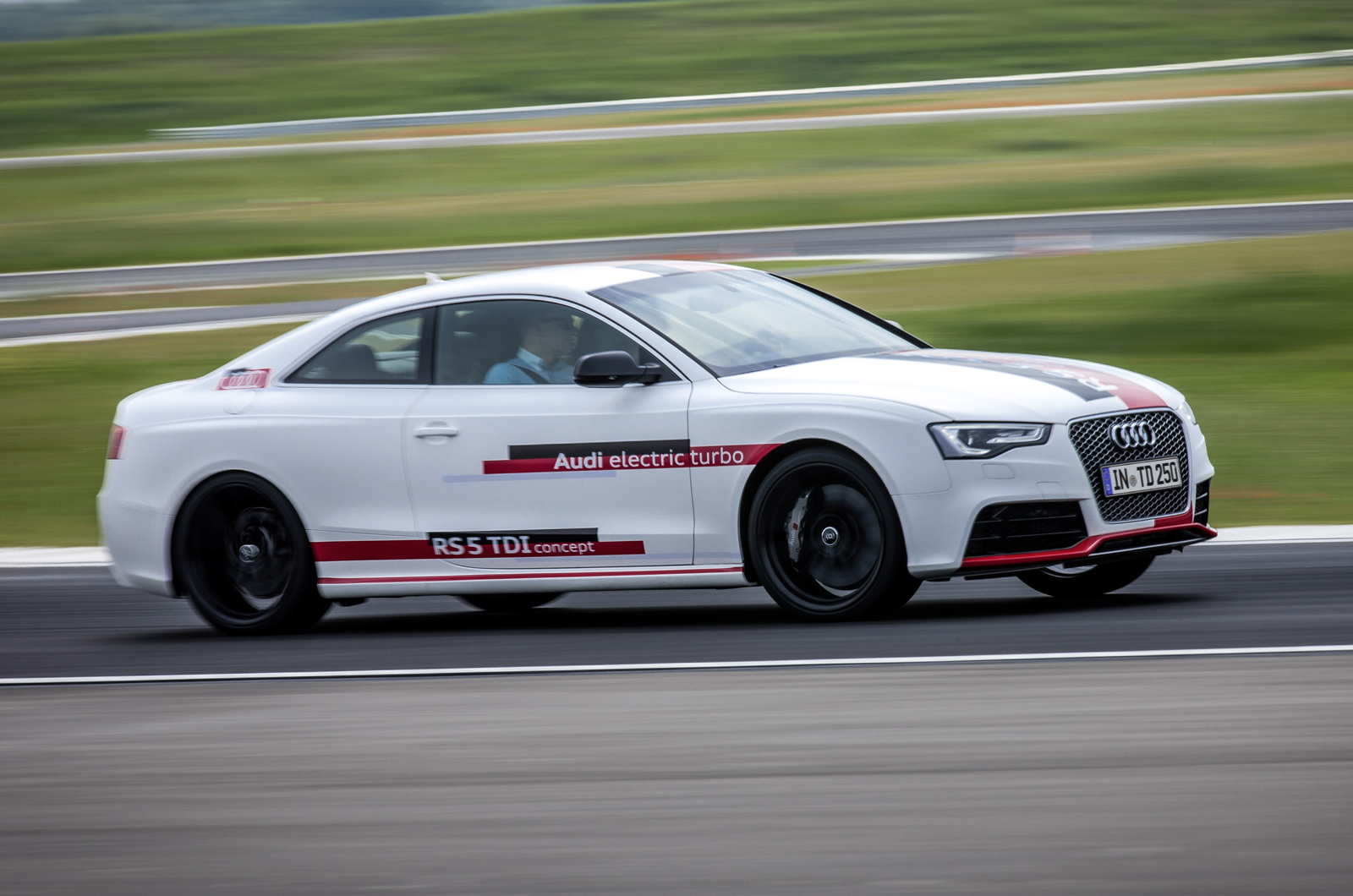 Audi RS5 V6 TDI-e prototype first drive review by Autocar | VW Vortex ...