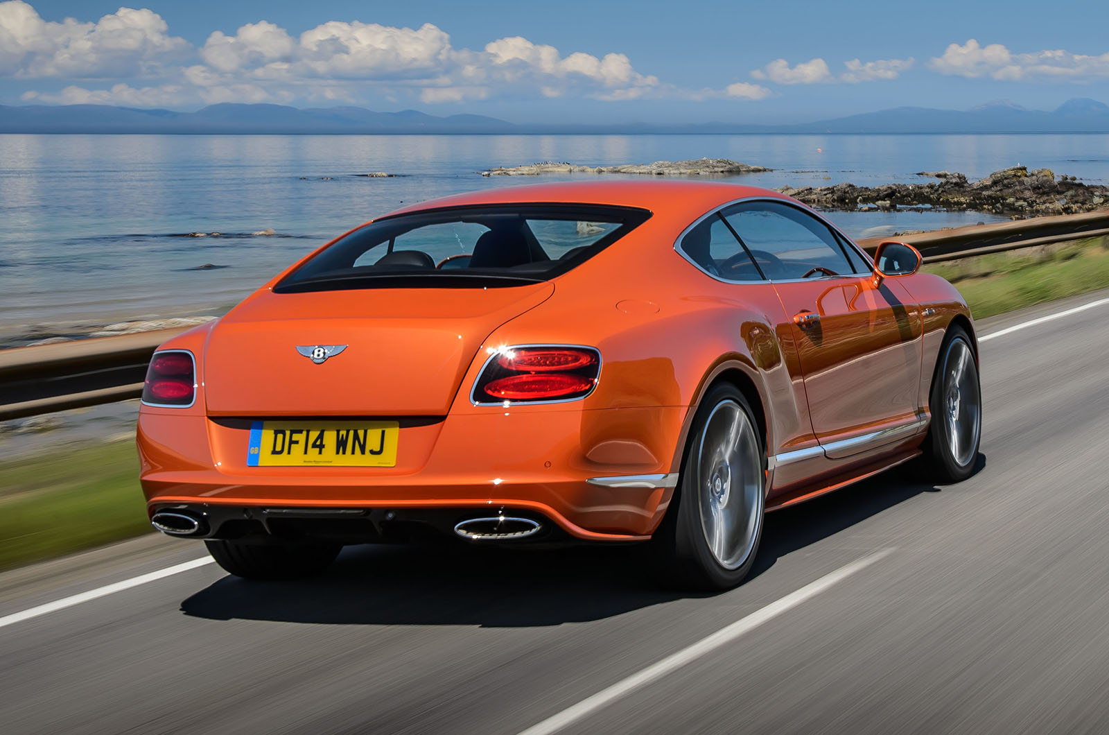 Bentley gives the Flying Spur a 500hp twin-turbo V8 and the Continental ...