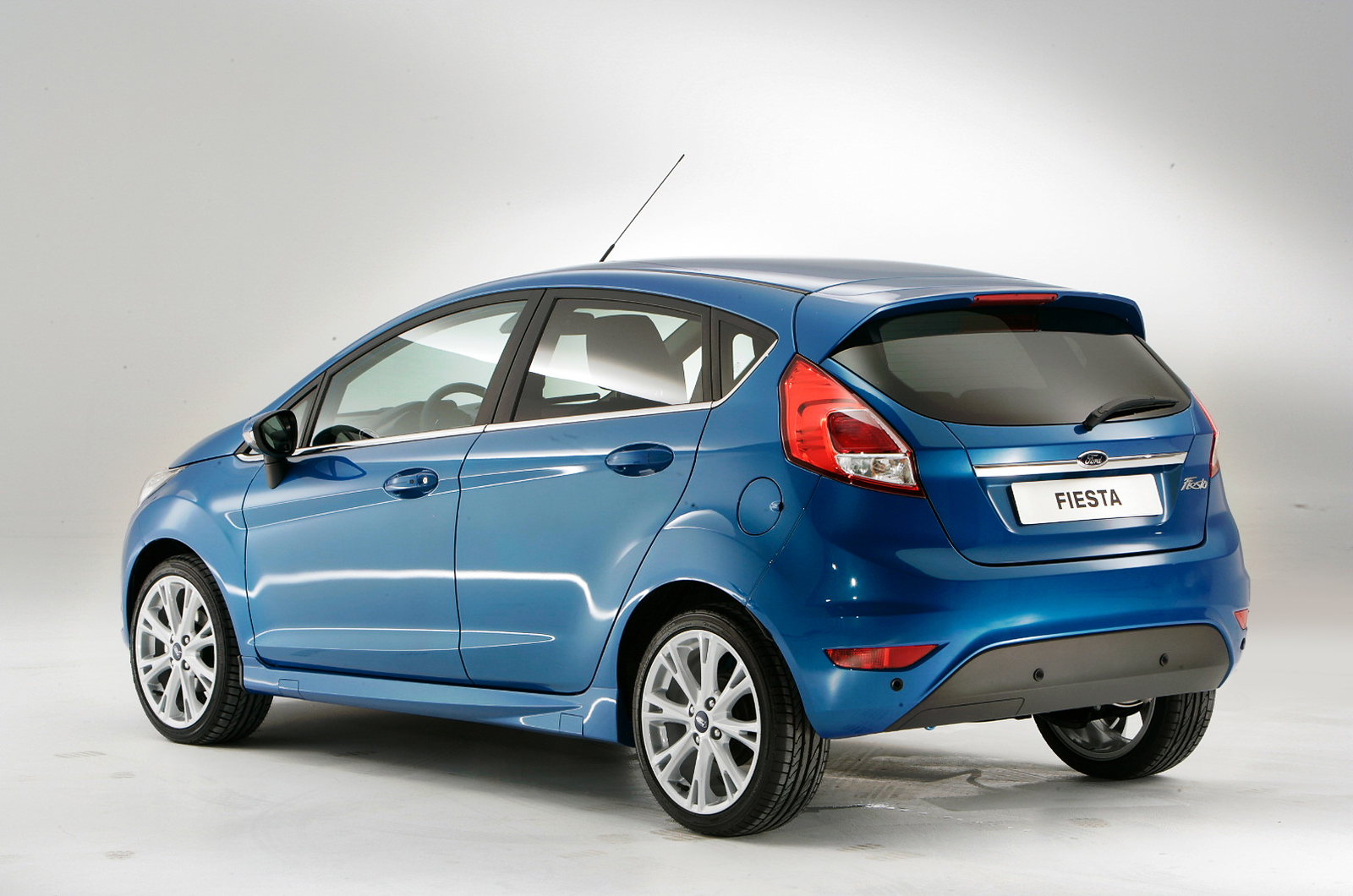 Best car deals: Ford Fiesta, VW Golf, Jaguar F type, Dacia Duster ...