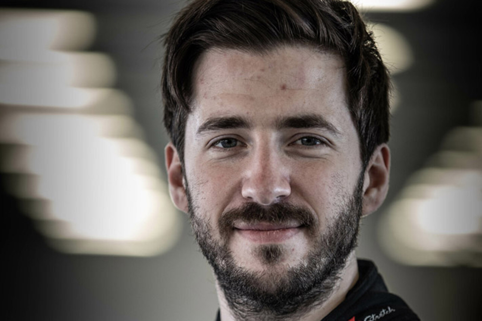 How Jimmy Broadbent is swapping sim racing for real motorsport | Autocar
