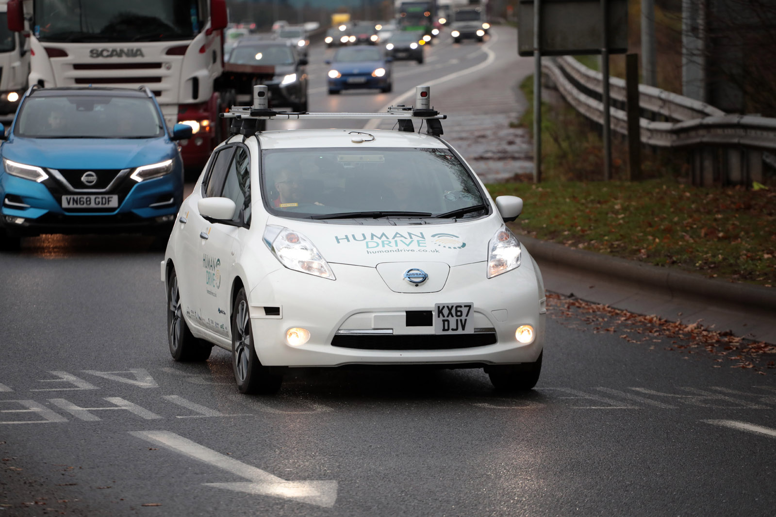 Autonomous Nissan Leaf: riding in Britain's self-driving trailblazer ...
