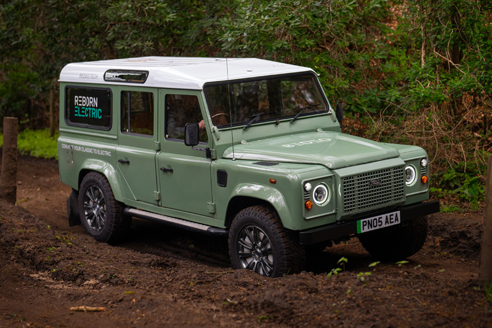Driving Bedeo's Land Rover Defender EV | Autocar