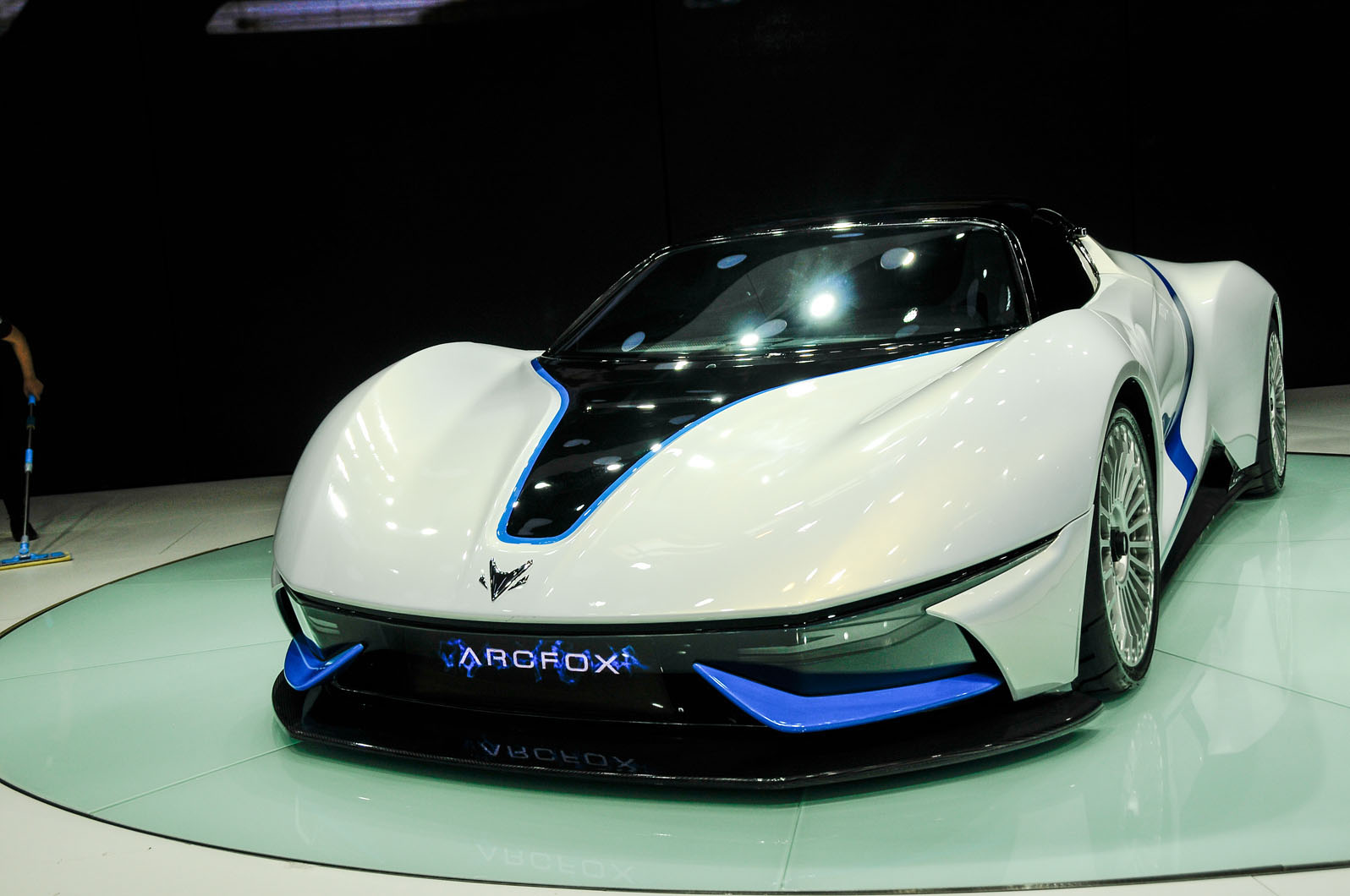 BAIC unveils Arcfox-7 electric supercar in China | Autocar