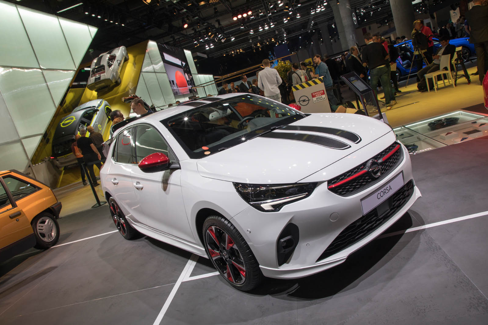 New Vauxhall Corsa and Corsa-e make joint public debut | Autocar