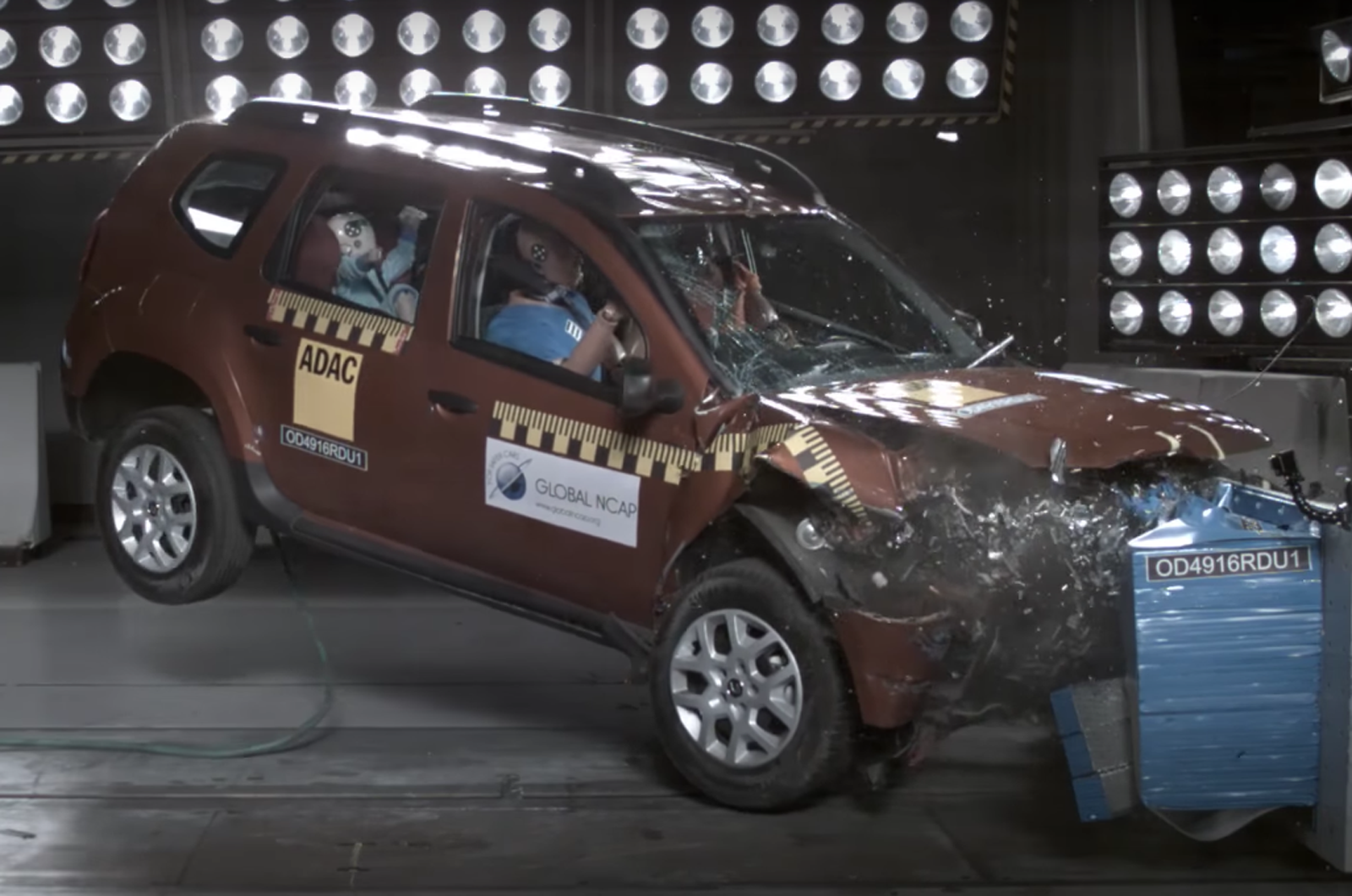 Zero-star Global NCAP crash rating for base spec Renault Duster in ...