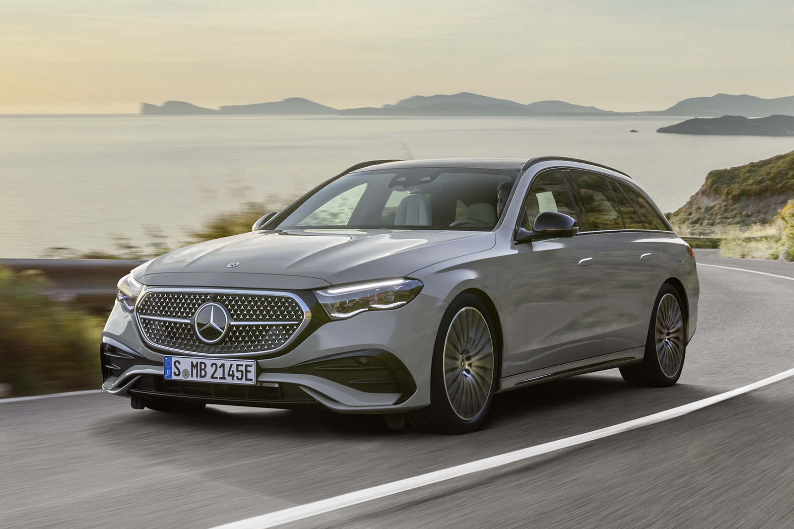 Mercedes E-Class Estate line-up topped by £78,835 PHEV | Autocar