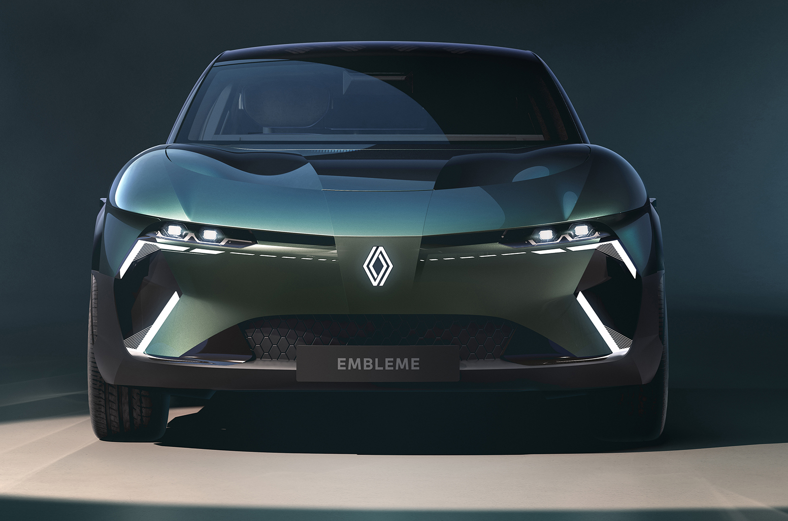 Renault to introduce new shapes in move away from traditional SUVs ...