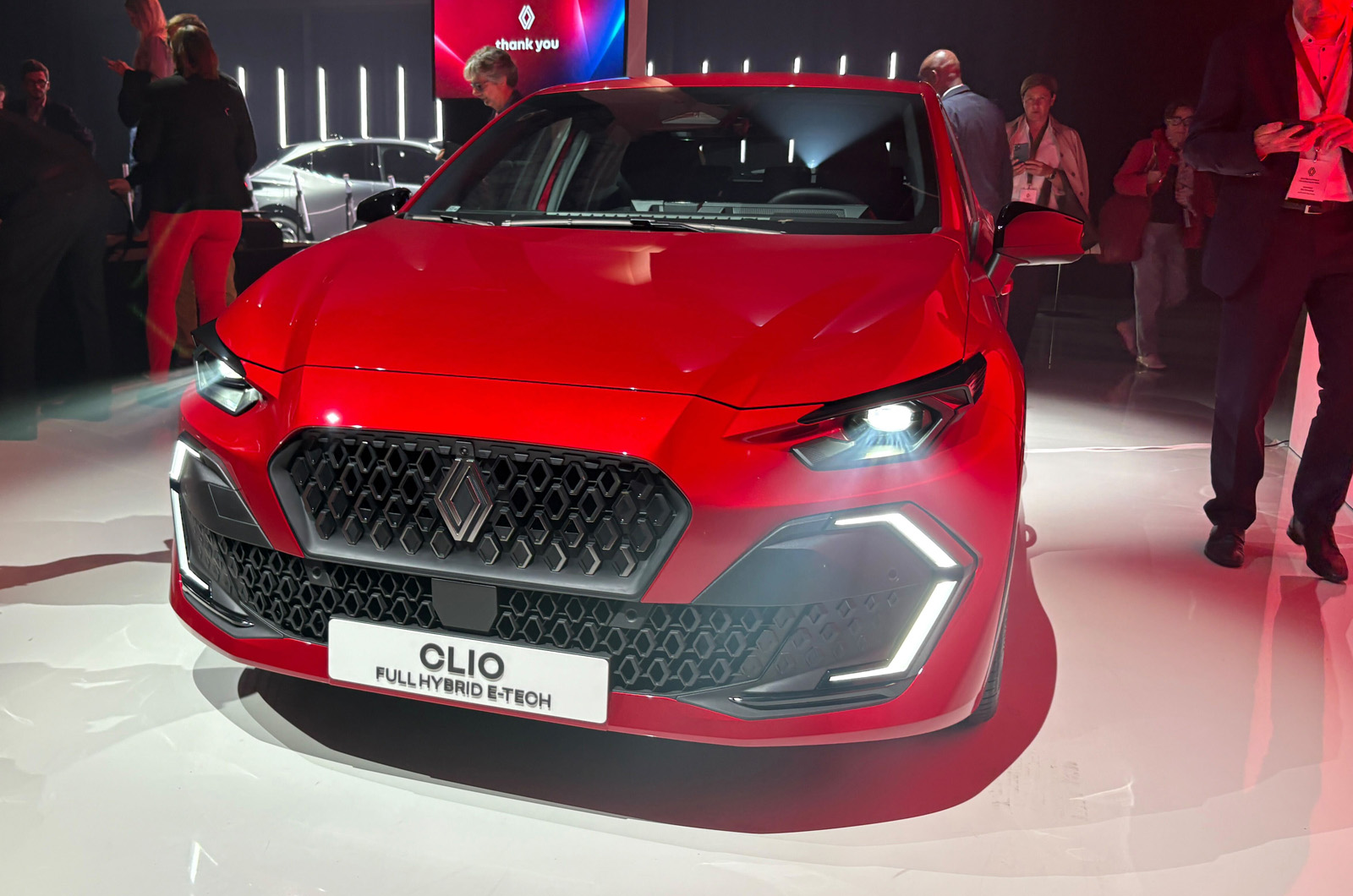 2027 Renault Clio revealed with bold new look and petrol power | Autocar