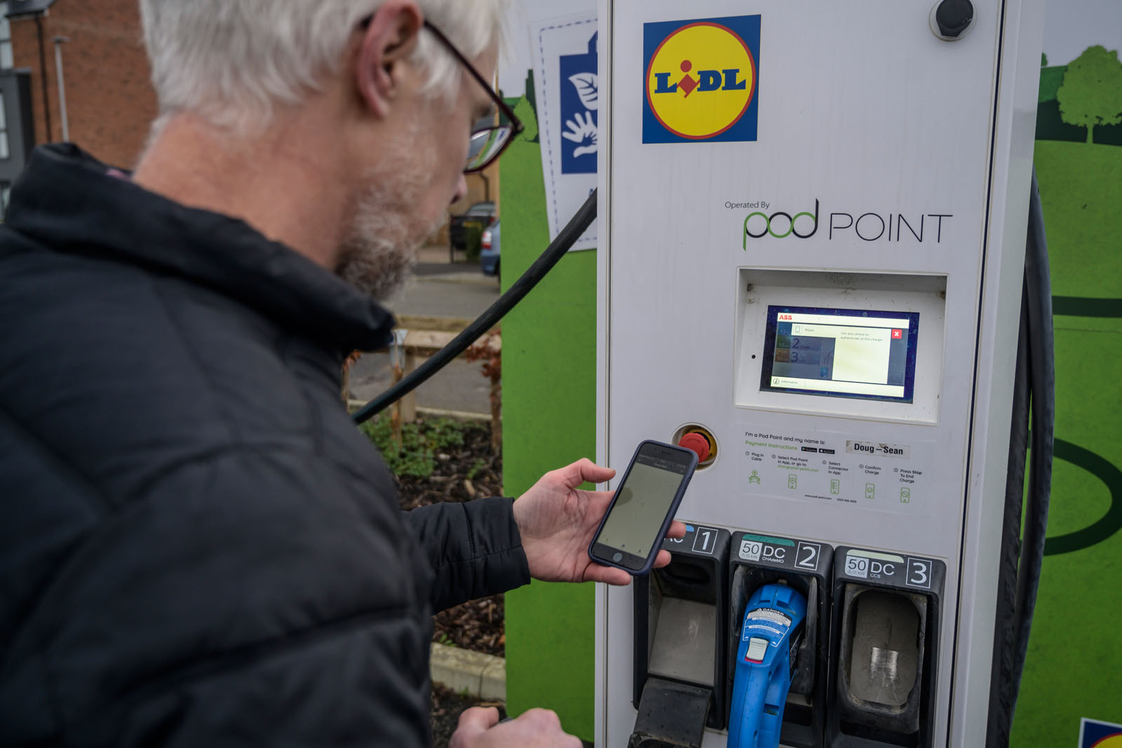 Lidl opens first cut-price EV charging station in France | Autocar