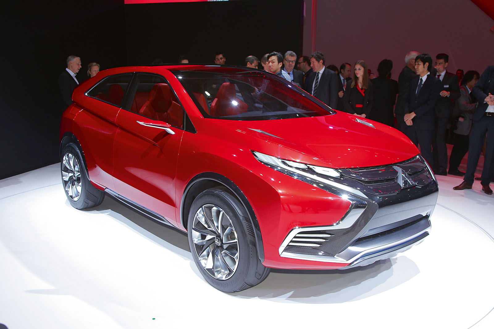 Mitsubishi plans new family of hybrid SUVs for 2020 | Autocar