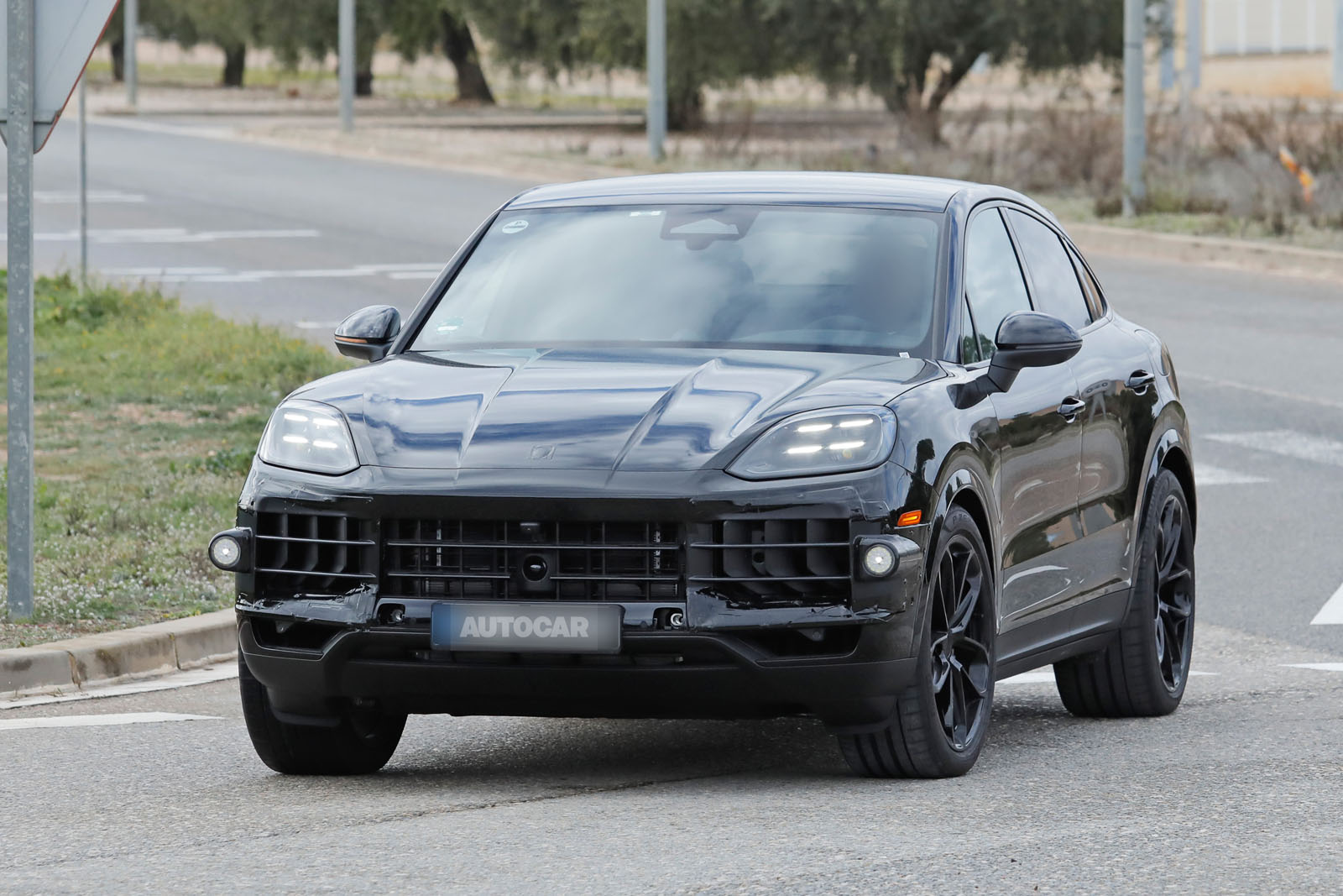 Petrol Porsche Cayenne set for update as new EV nears launch | Autocar