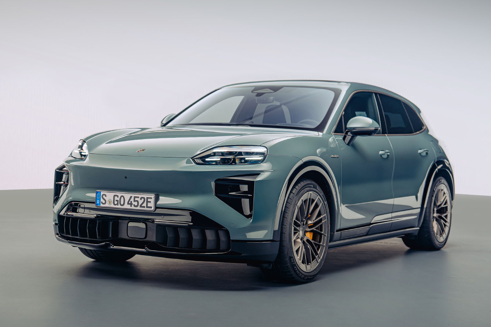 Porsche Cayenne Electric arrives with 1140bhp for £130k | Autocar