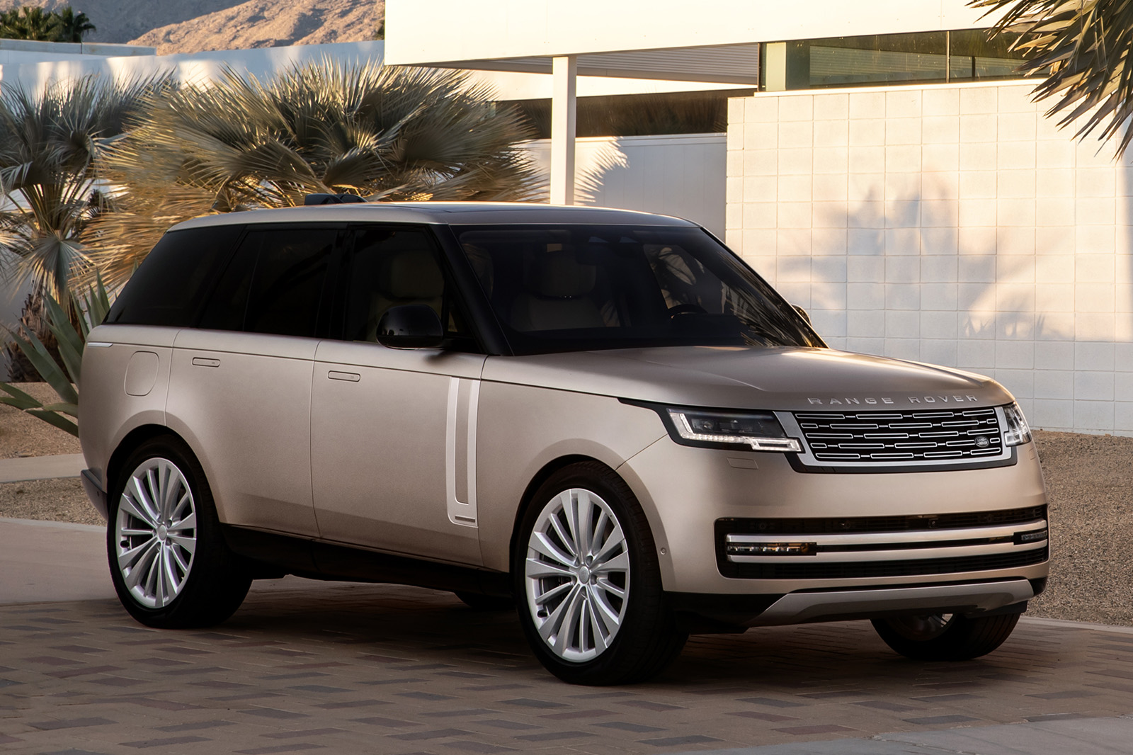 New Range Rover PHEV brings 70-mile EV range for £103,485 | Autocar