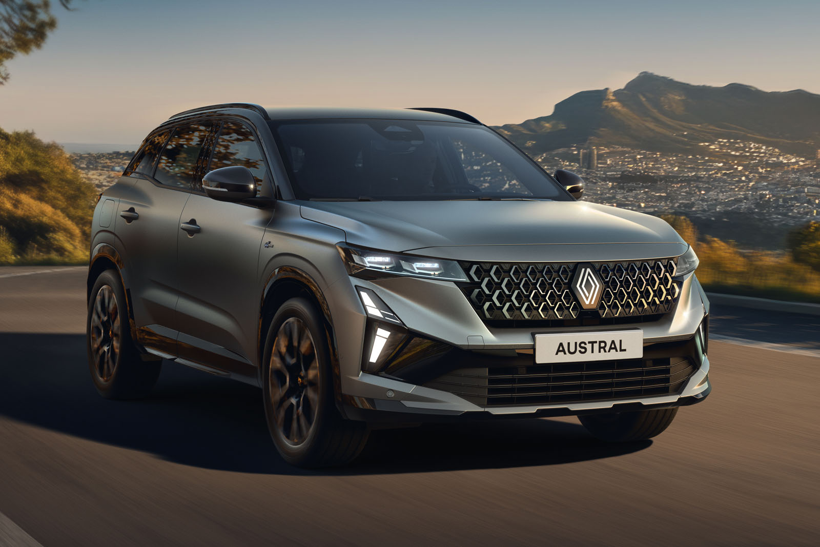 Renault Austral gets sharper look and refinement boost | Autocar