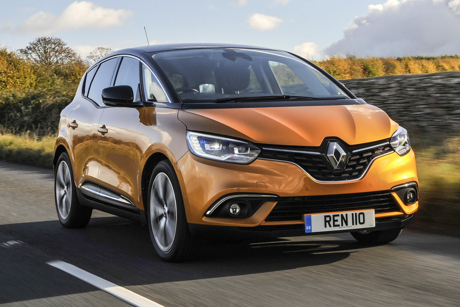 Used car buying guide: Renault Scenic | Autocar