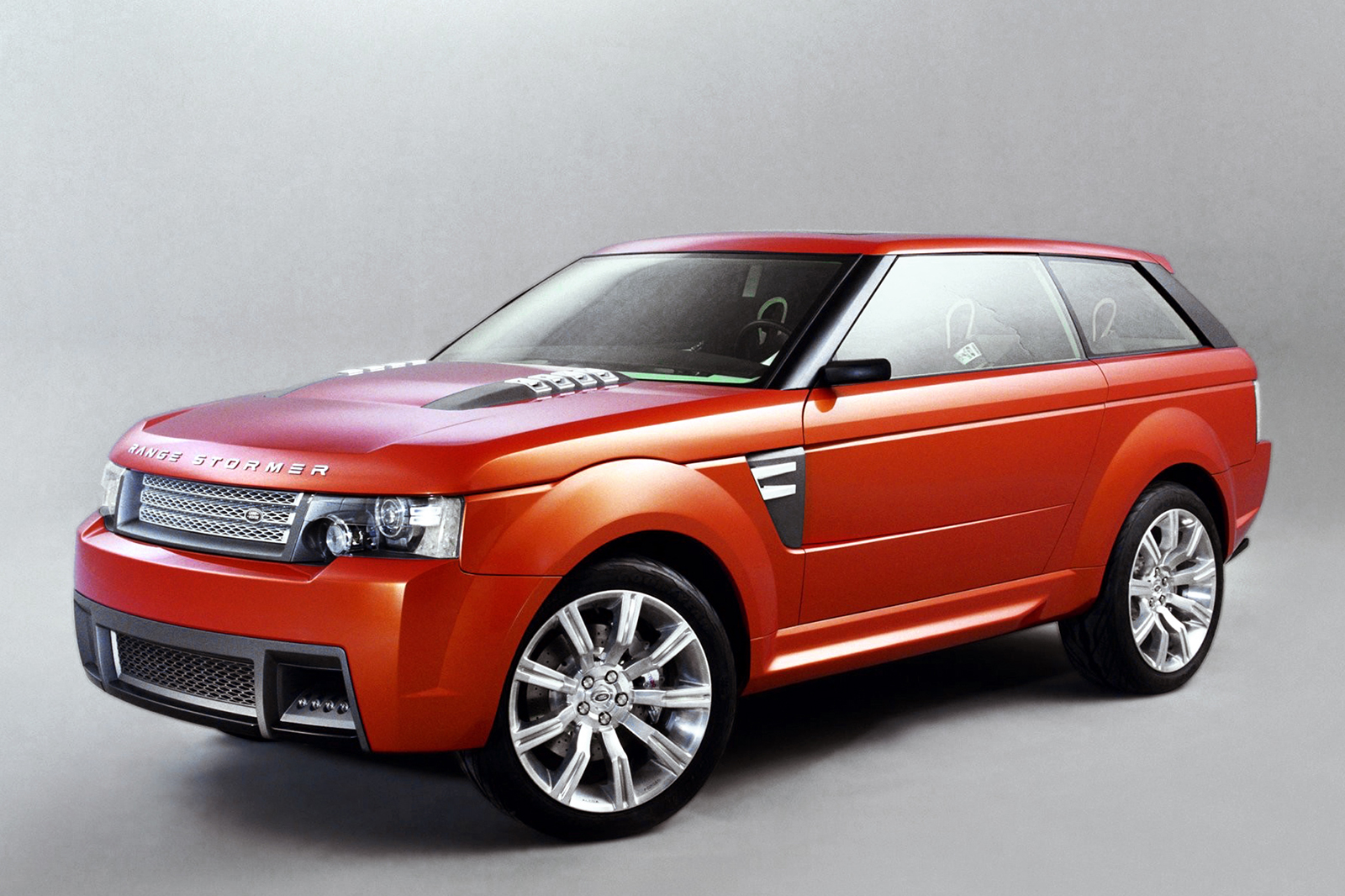Super-luxury Range Rover two-door coupé under consideration | Autocar