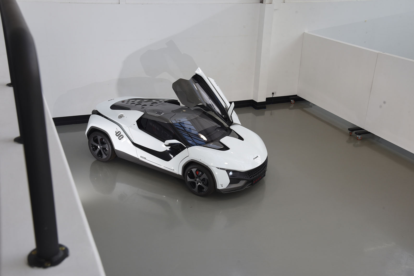 Tamo Racemo Sportscar Wallpaper