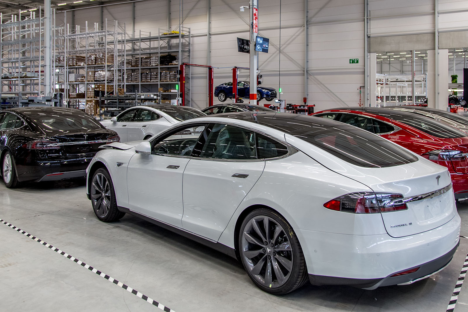 Tesla opens new Dutch factory | Autocar