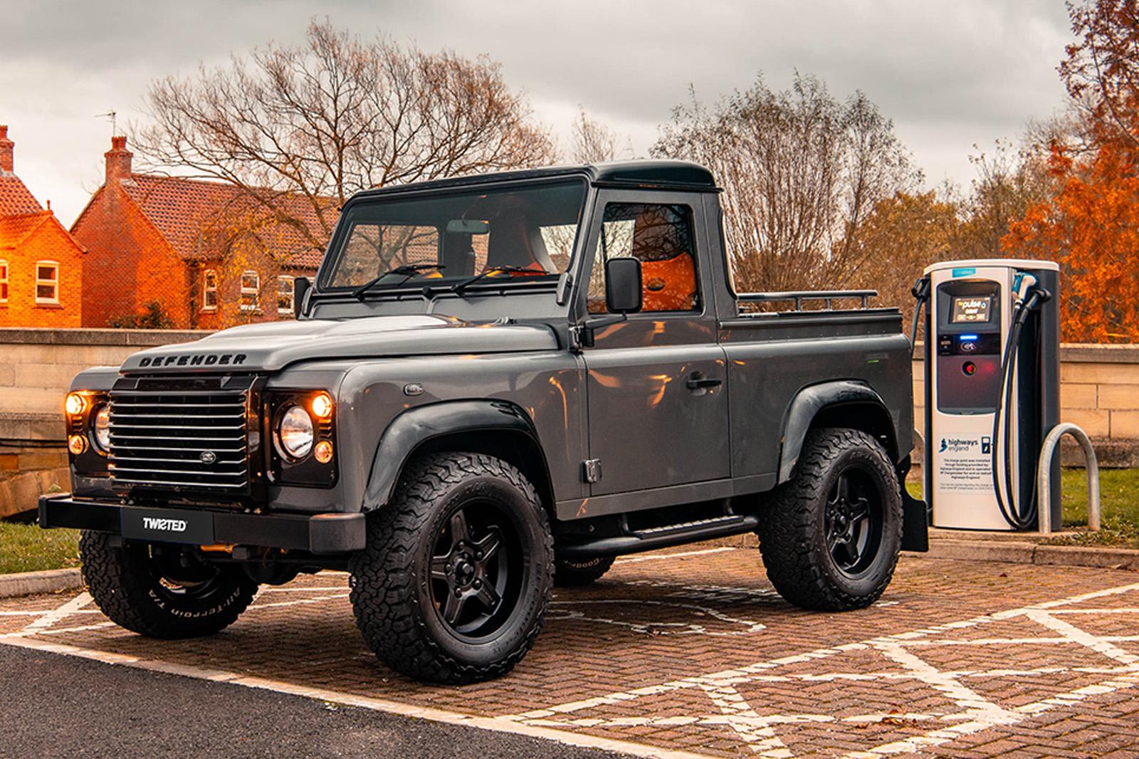 Land Rover Defender specialist Twisted reveals £225,000 EV | Autocar