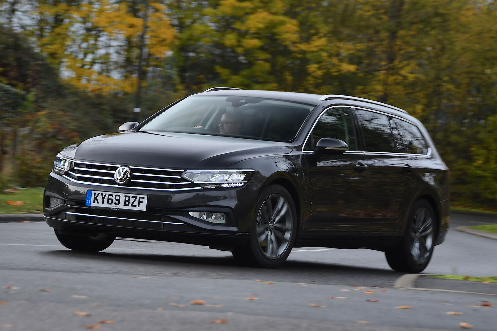 Nearly new buying guide: Volkswagen Passat Estate | Autocar