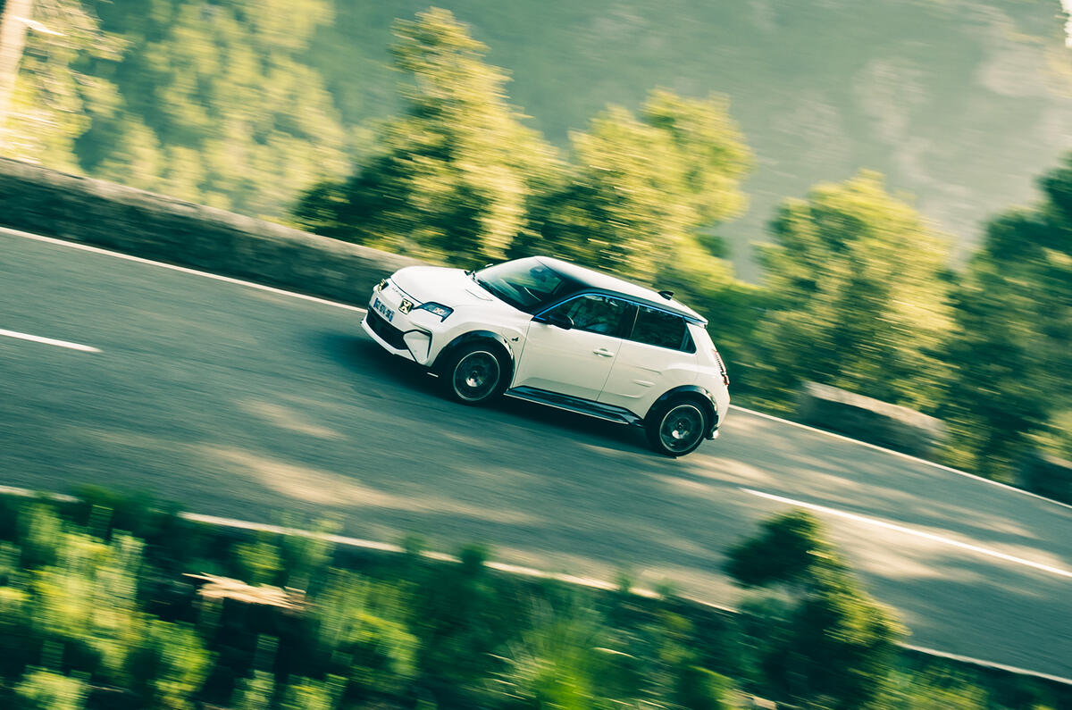 Alpine A290 Review 2025, Price & Specs | Autocar