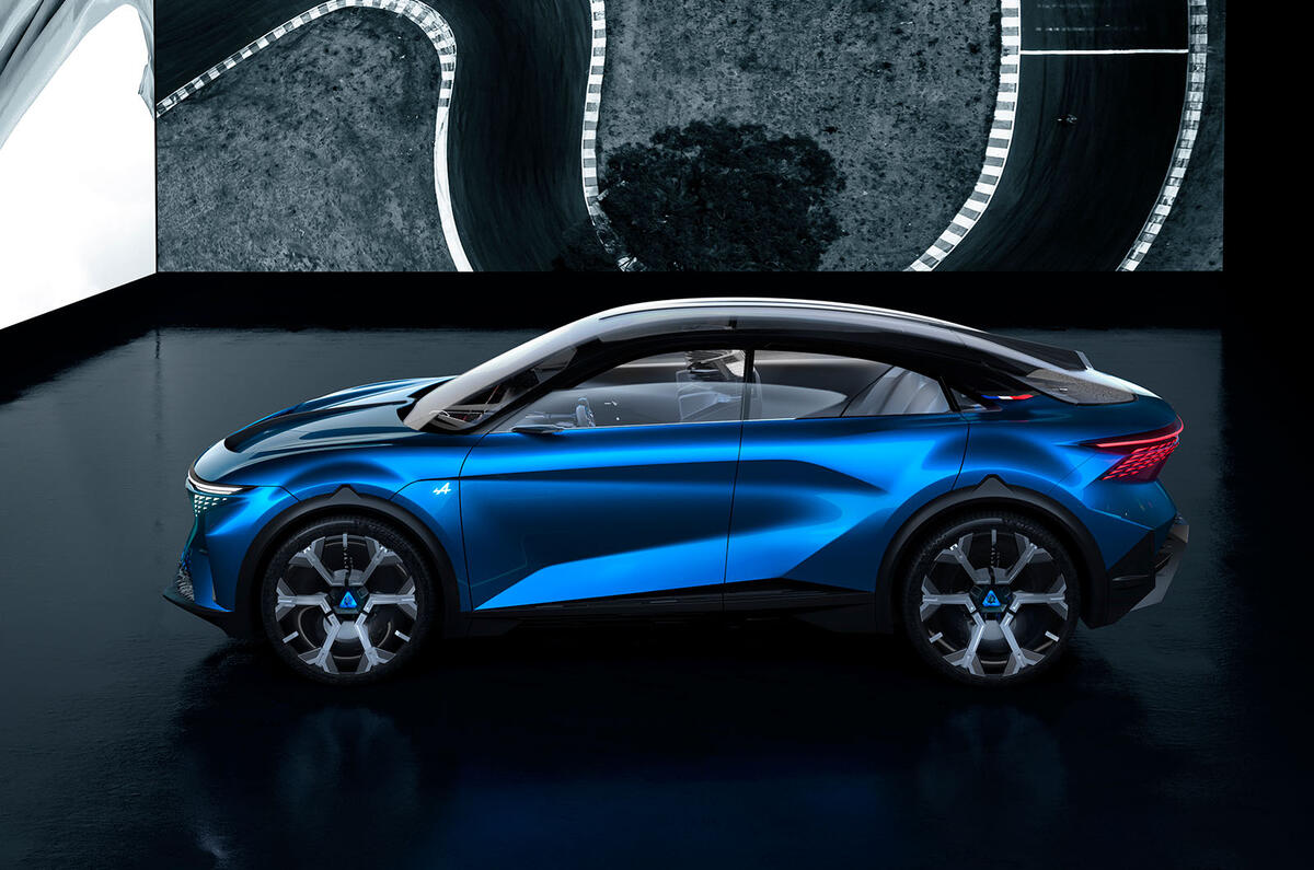 Alpine A390 crossover pictured for first time ahead of May reveal | Autocar