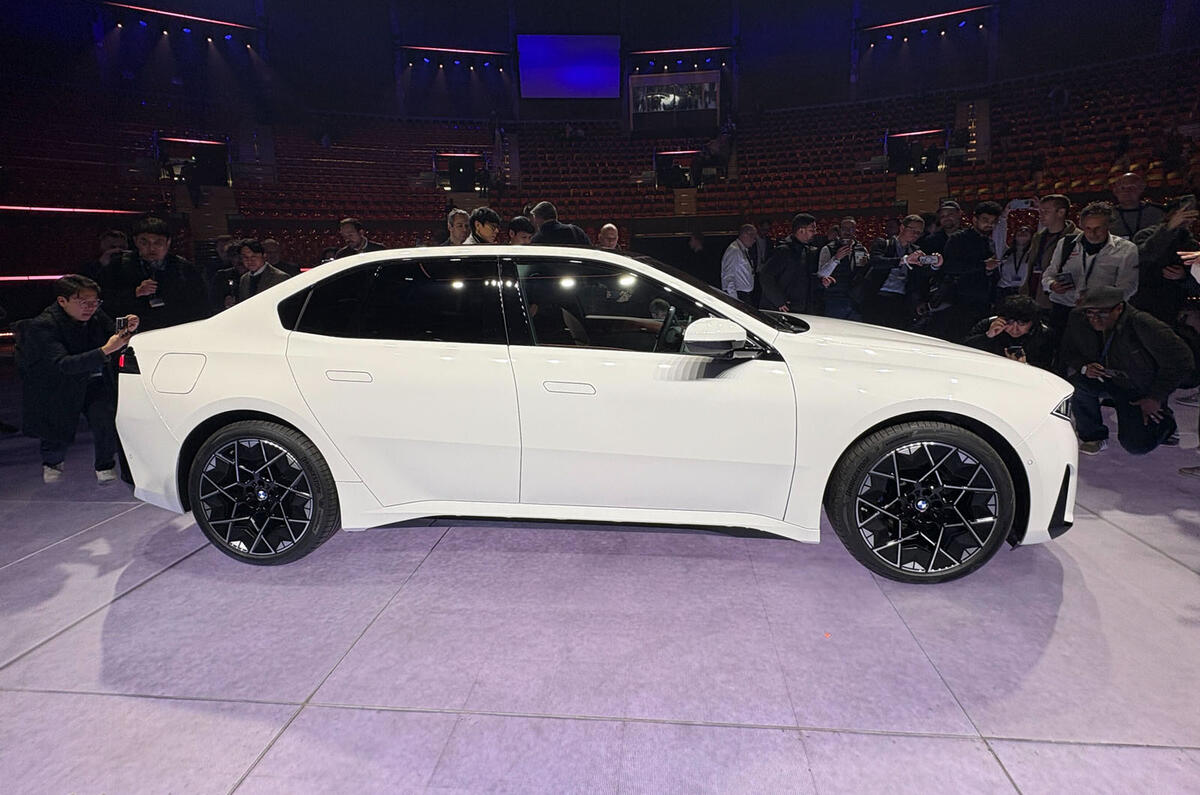 Electric 3 Series BMW I3 Brings 567 mile Range For 53k Autocar Electric 3 Series BMW I3 Brings 567 mile Range For 53k Autocar