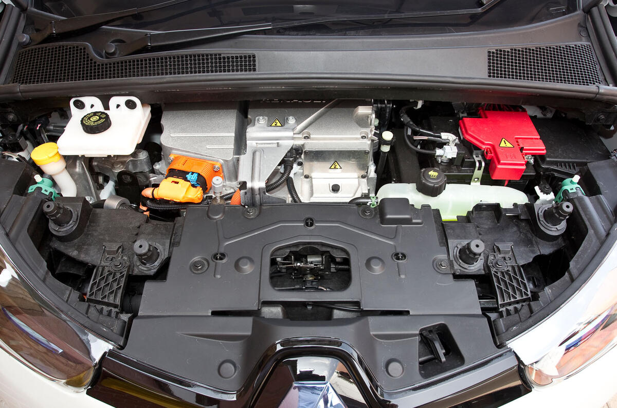 Renault Zoe Review (2017) | Autocar