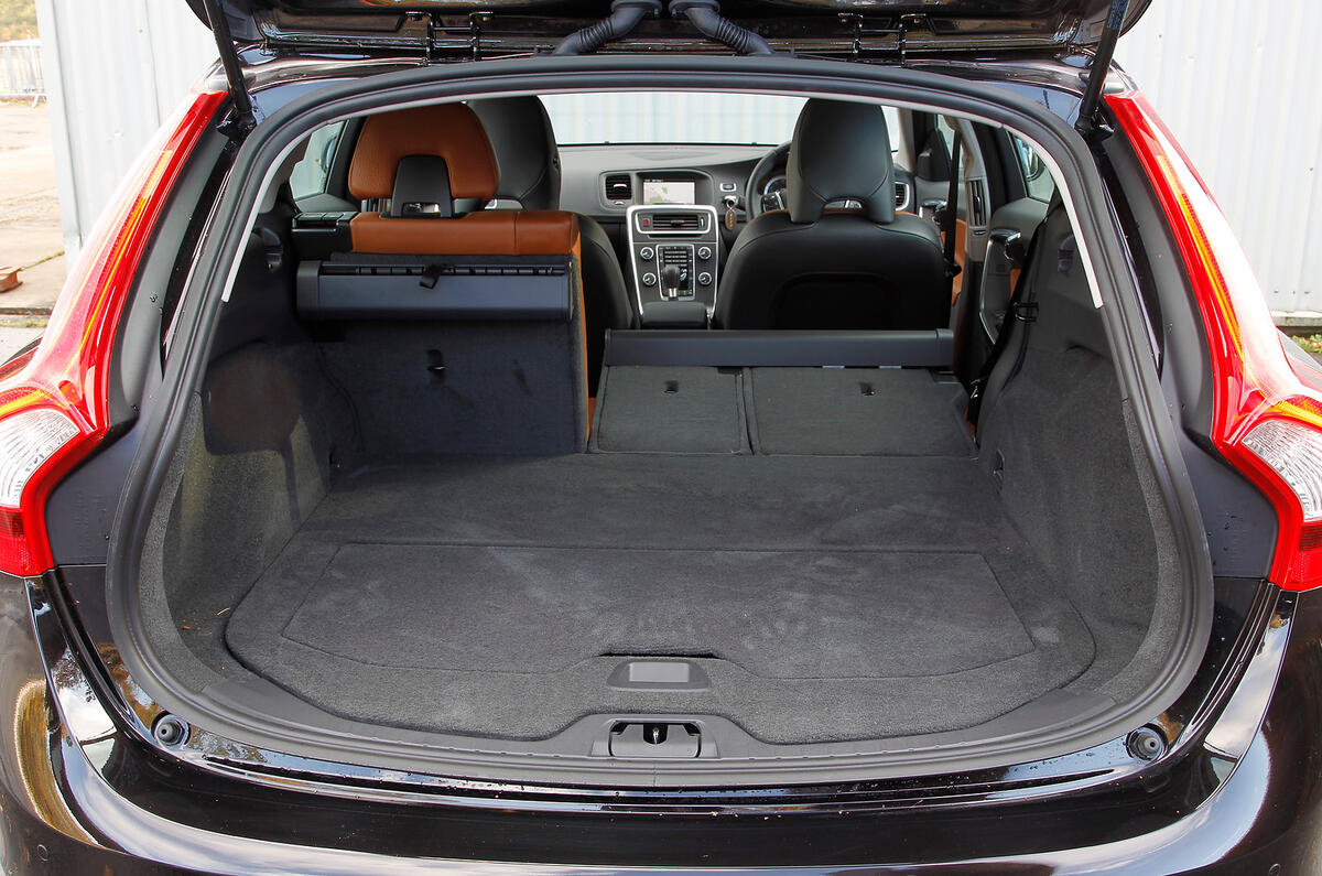 Volvo V60 Review | Autocar