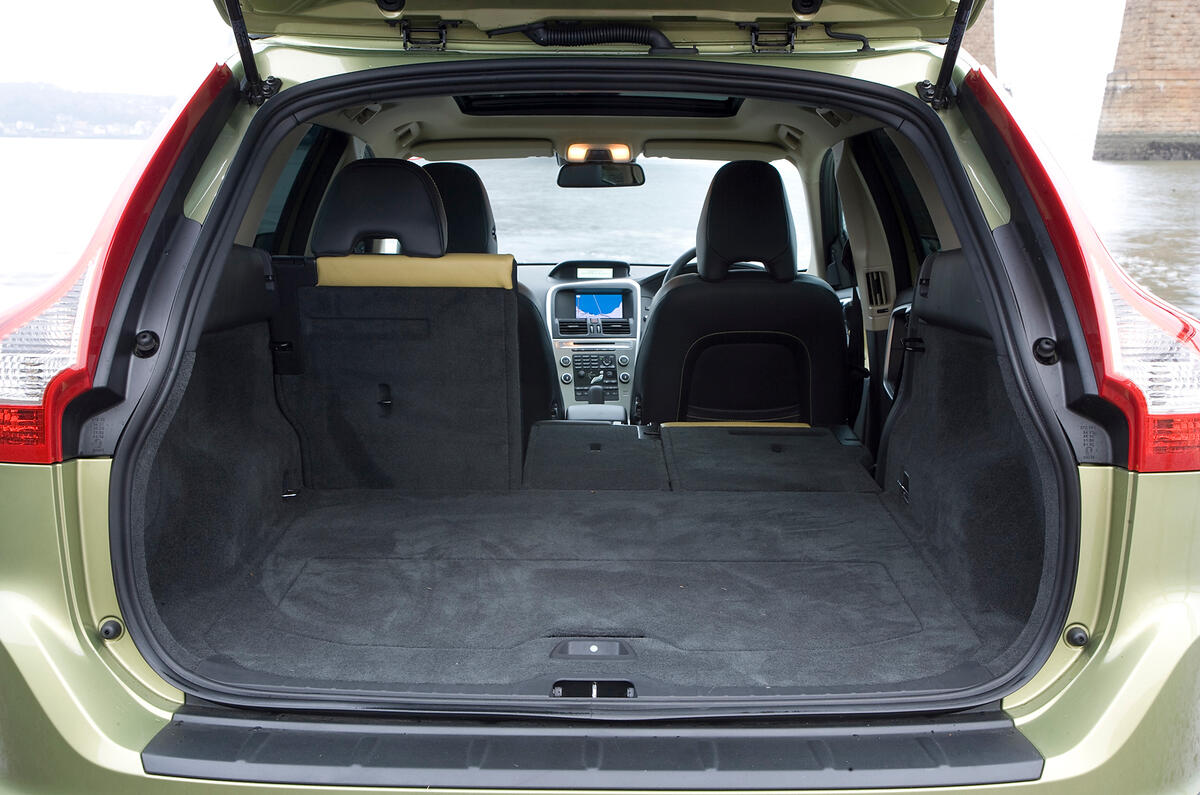 Volvo XC60 Review (2016) | Autocar