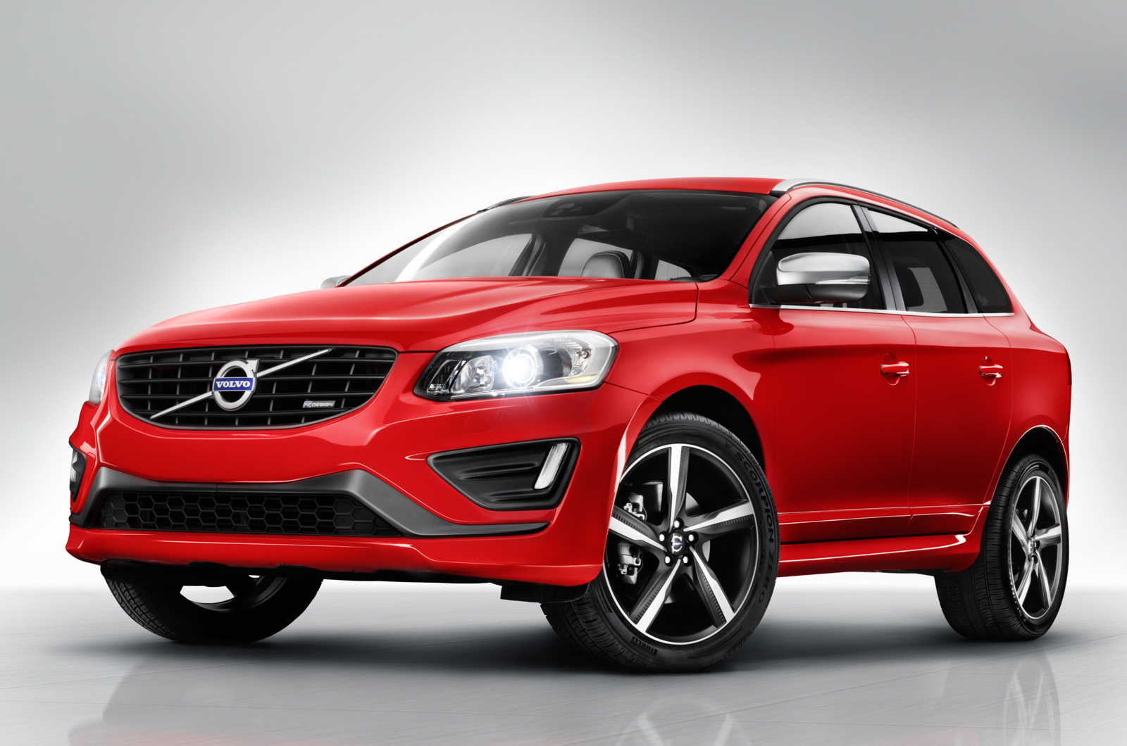 New York motor show: Volvo reveals new R-Design models | Autocar