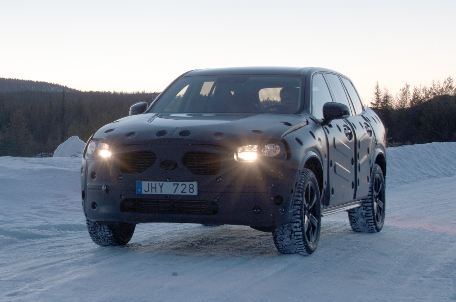 Ride along with Volvo engineers finishing development of new XC90 | VW ...